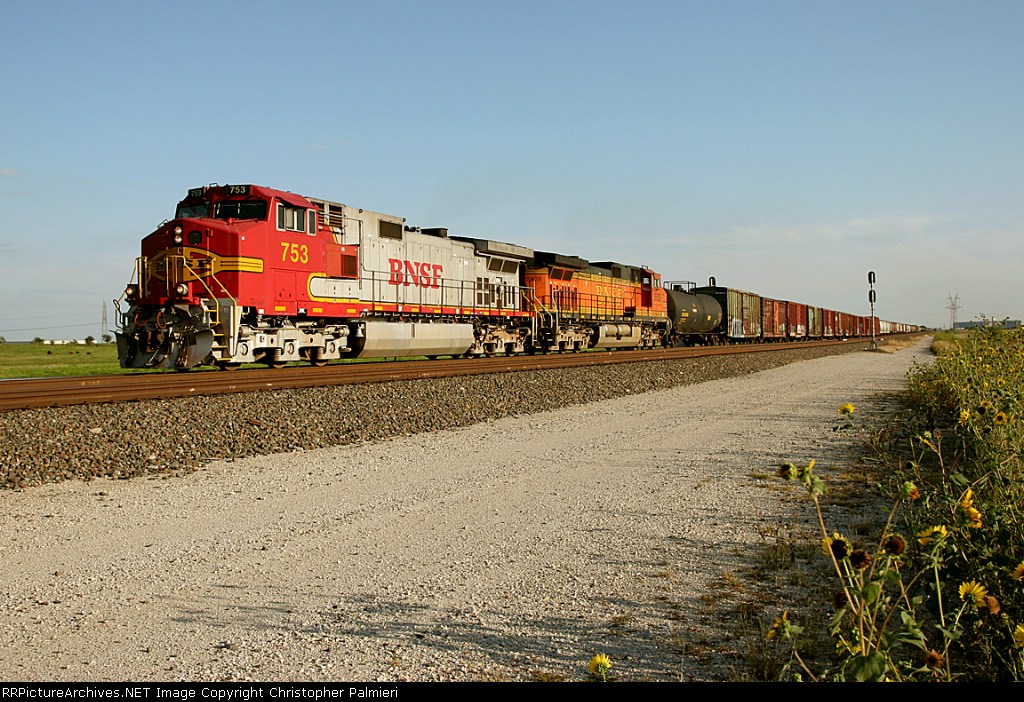 BNSF 753